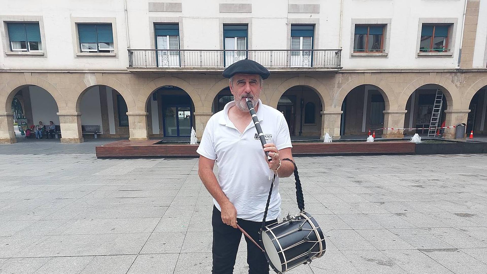 «El txistu pasó de ser un hobby a mi profesión» | El Correo